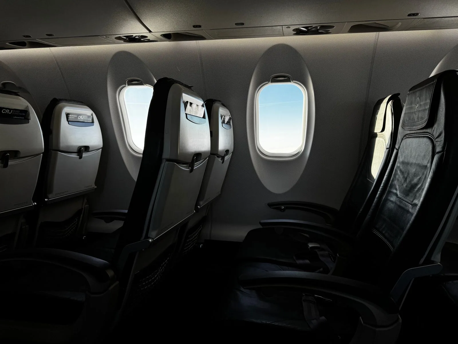 Tous les bruits de l'avion expliqués par un pilote ⎟ Fofly